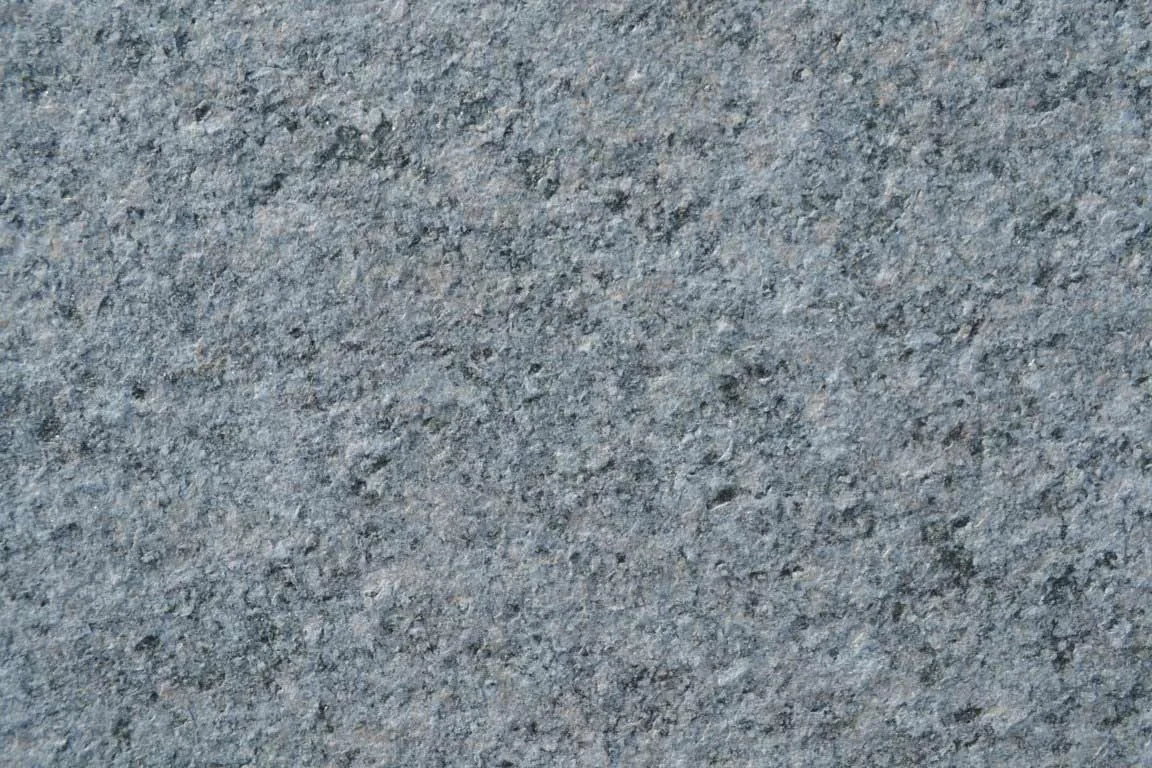 BRETAGNE-GRANITS - Pierre de Luserne